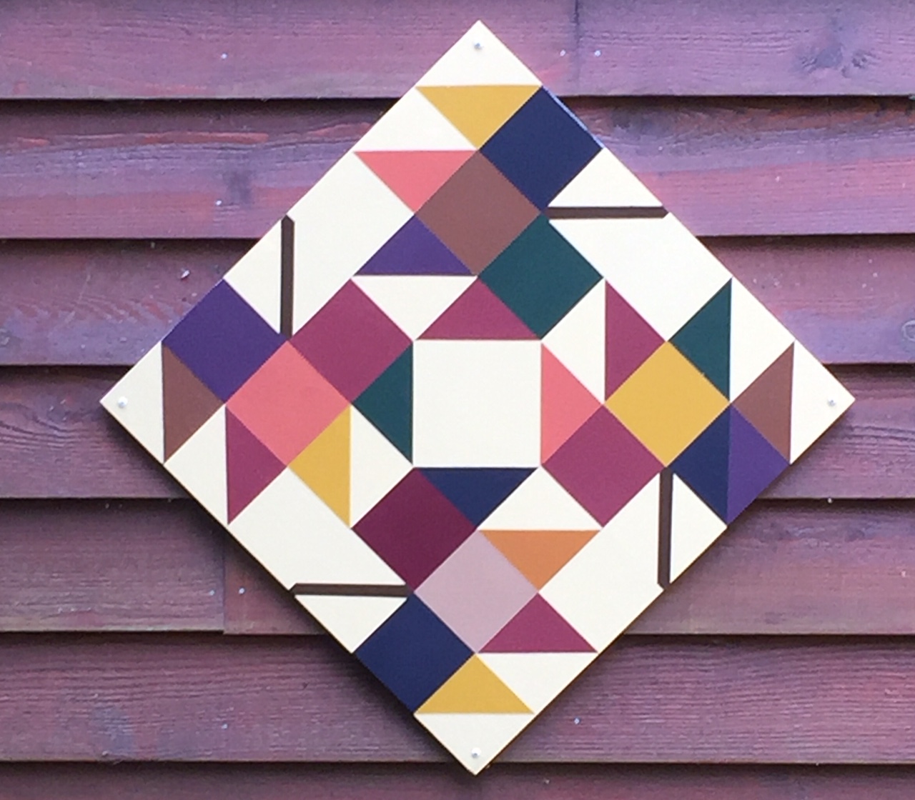 Making a Barn Quilt ~ A Fun and Easy Project!!! - lakegirlquilts