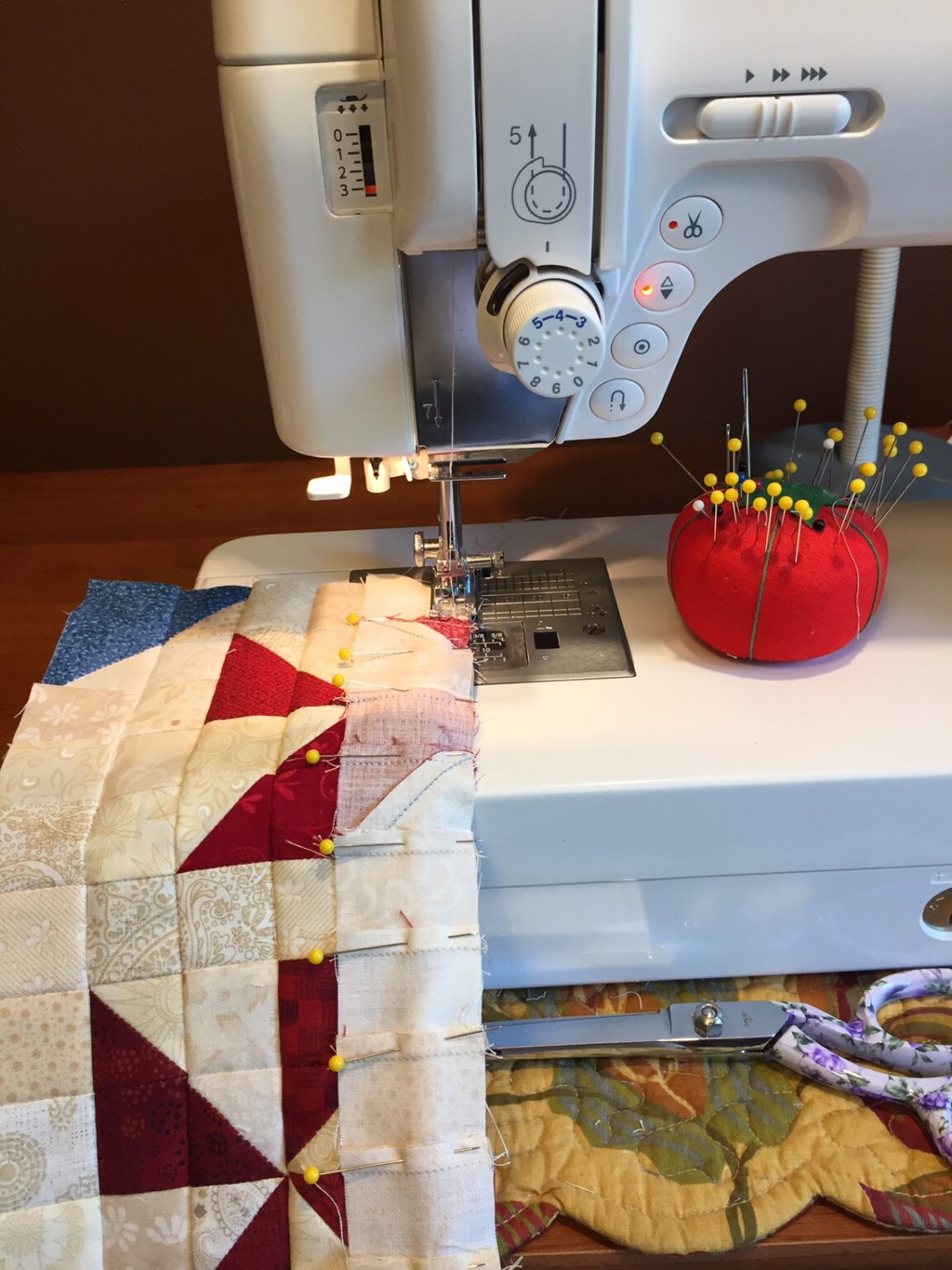 Pinwheel Party Quilt~ A Scrappy, Mini Quilt Pattern - lakegirlquilts