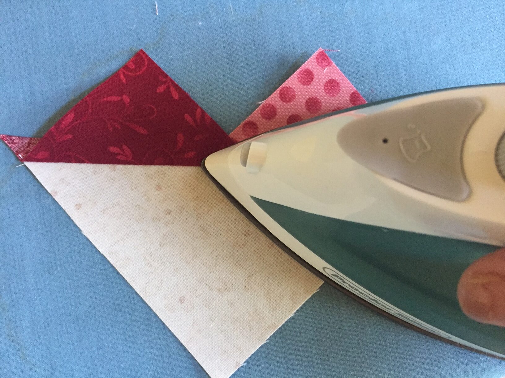 Easy No Waste Flying Geese for Beginners - lakegirlquilts