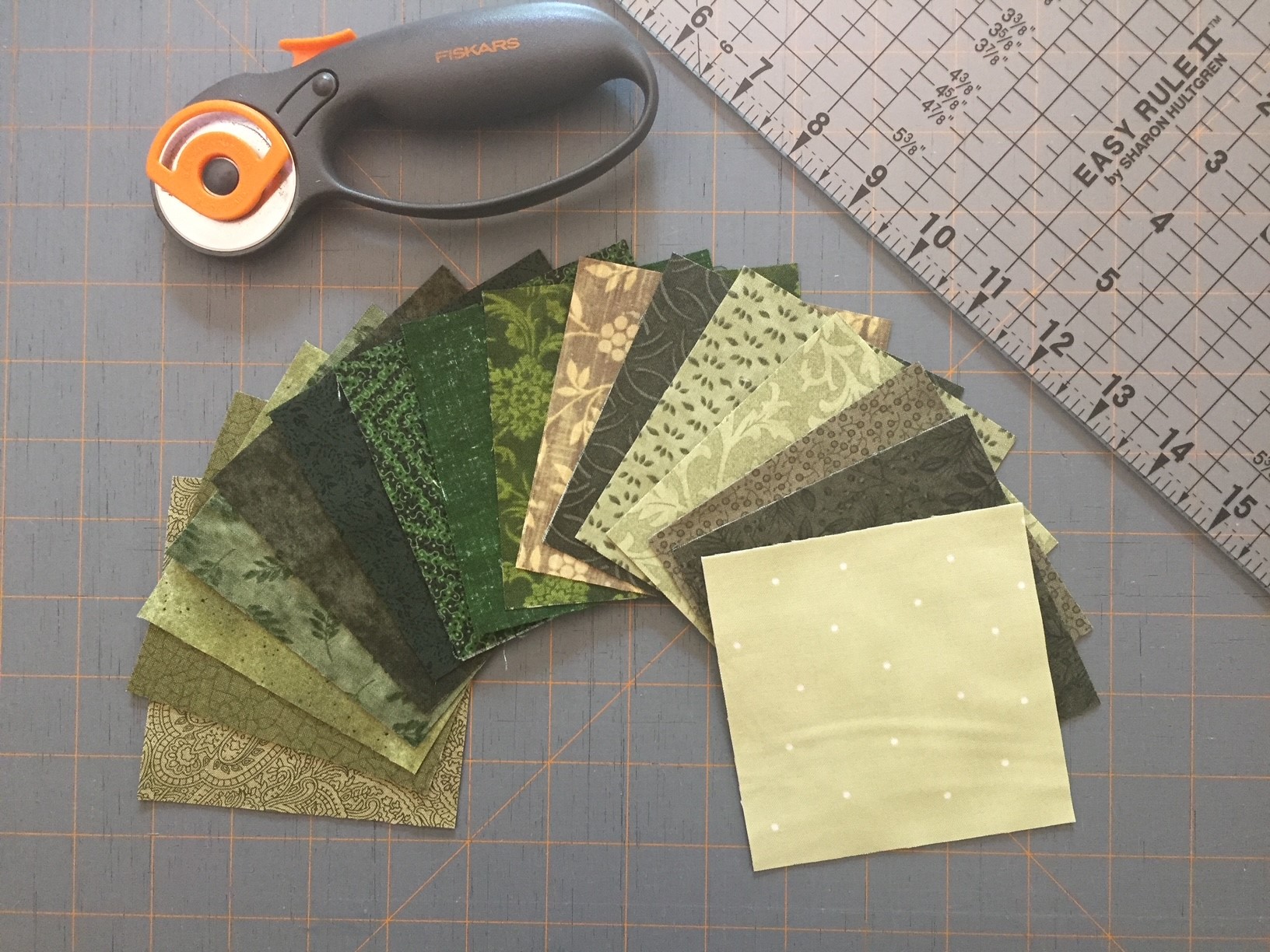 Evergreen Wreath Quilt ~ Easy Pattern for Beginners - lakegirlquilts