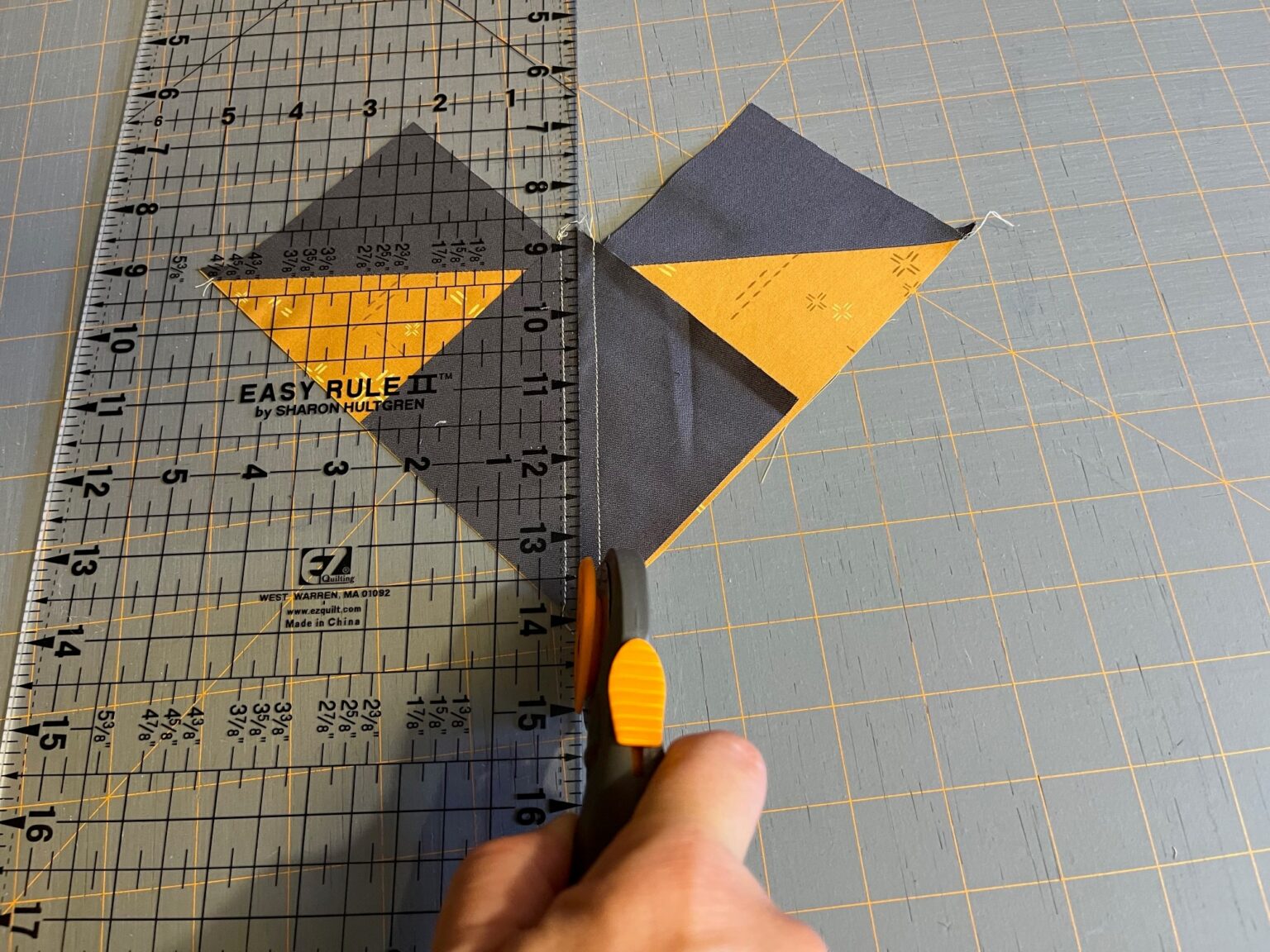 Wild Geese Table Runner Quilt - lakegirlquilts