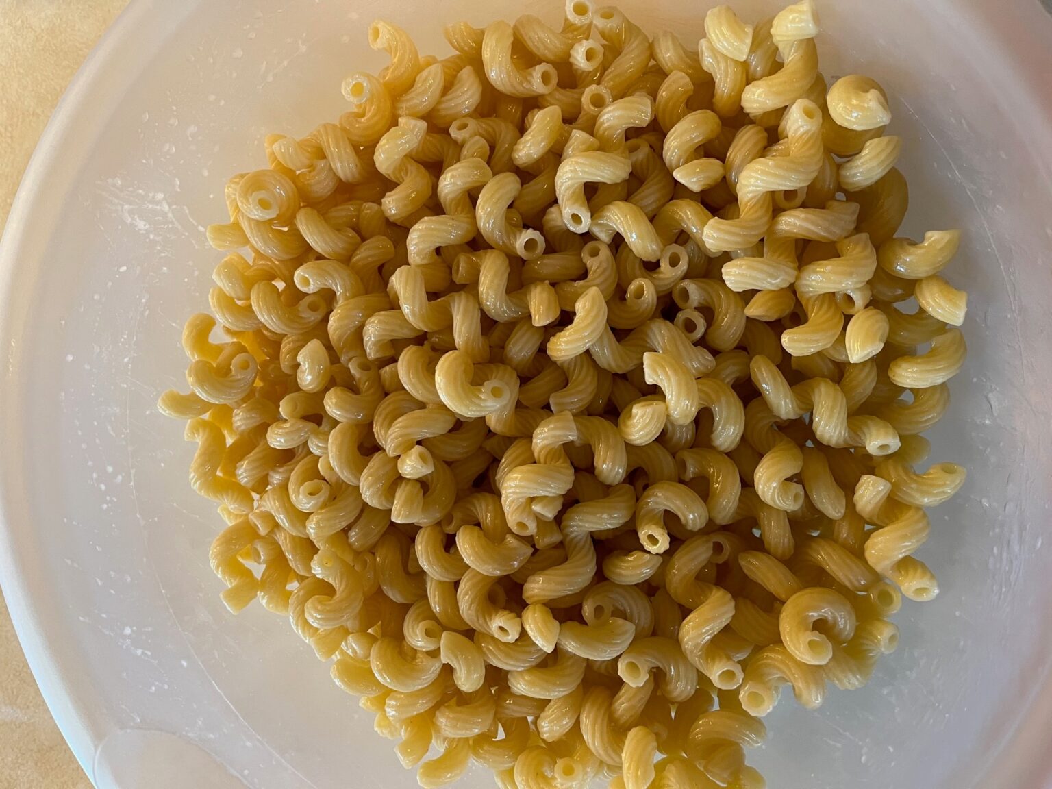 Creamy Baked Macaroni and Cheese - lakegirlquilts