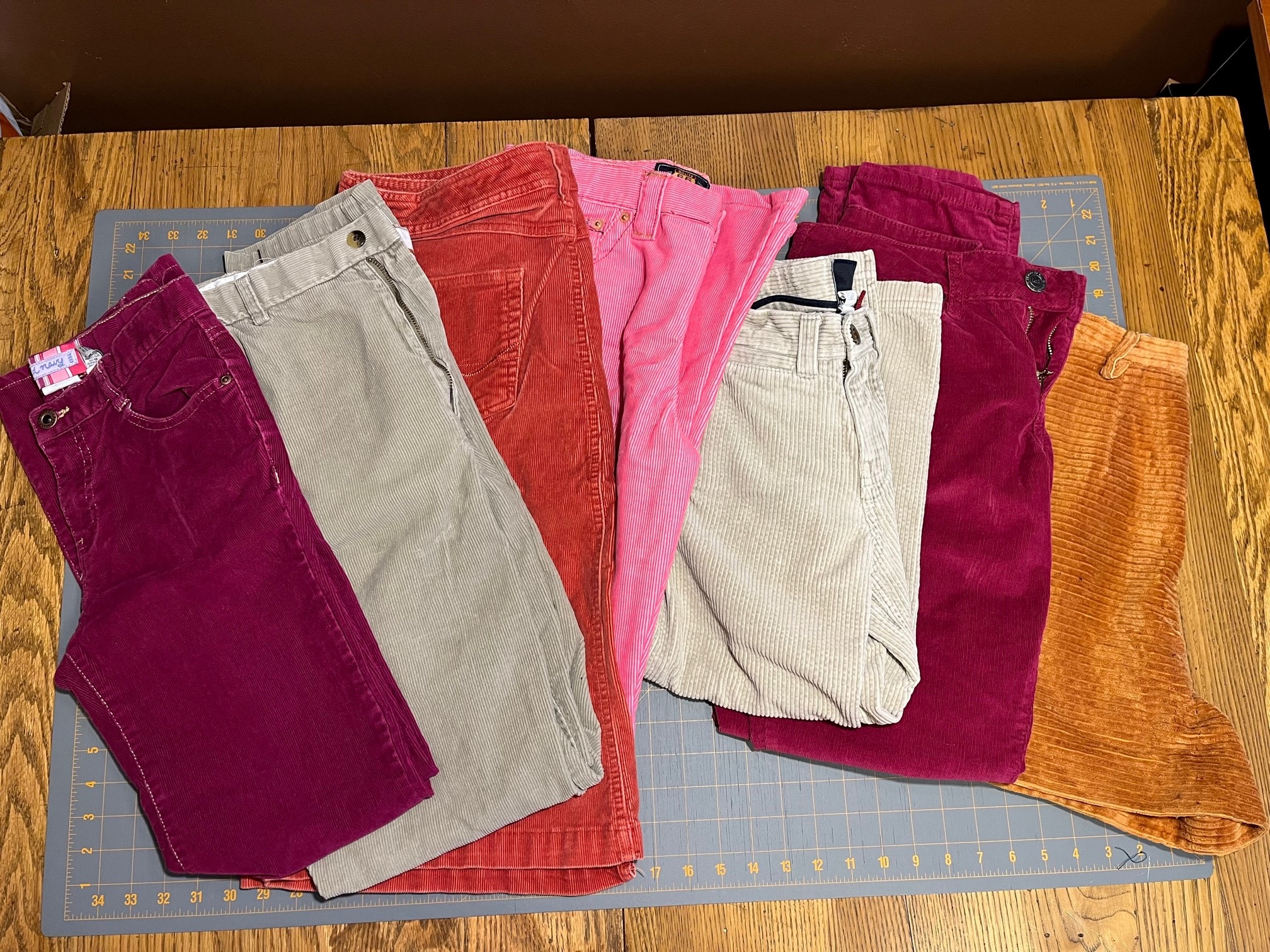 How to Make a Pet Quilt with Upcycled Fabric - lakegirlquilts