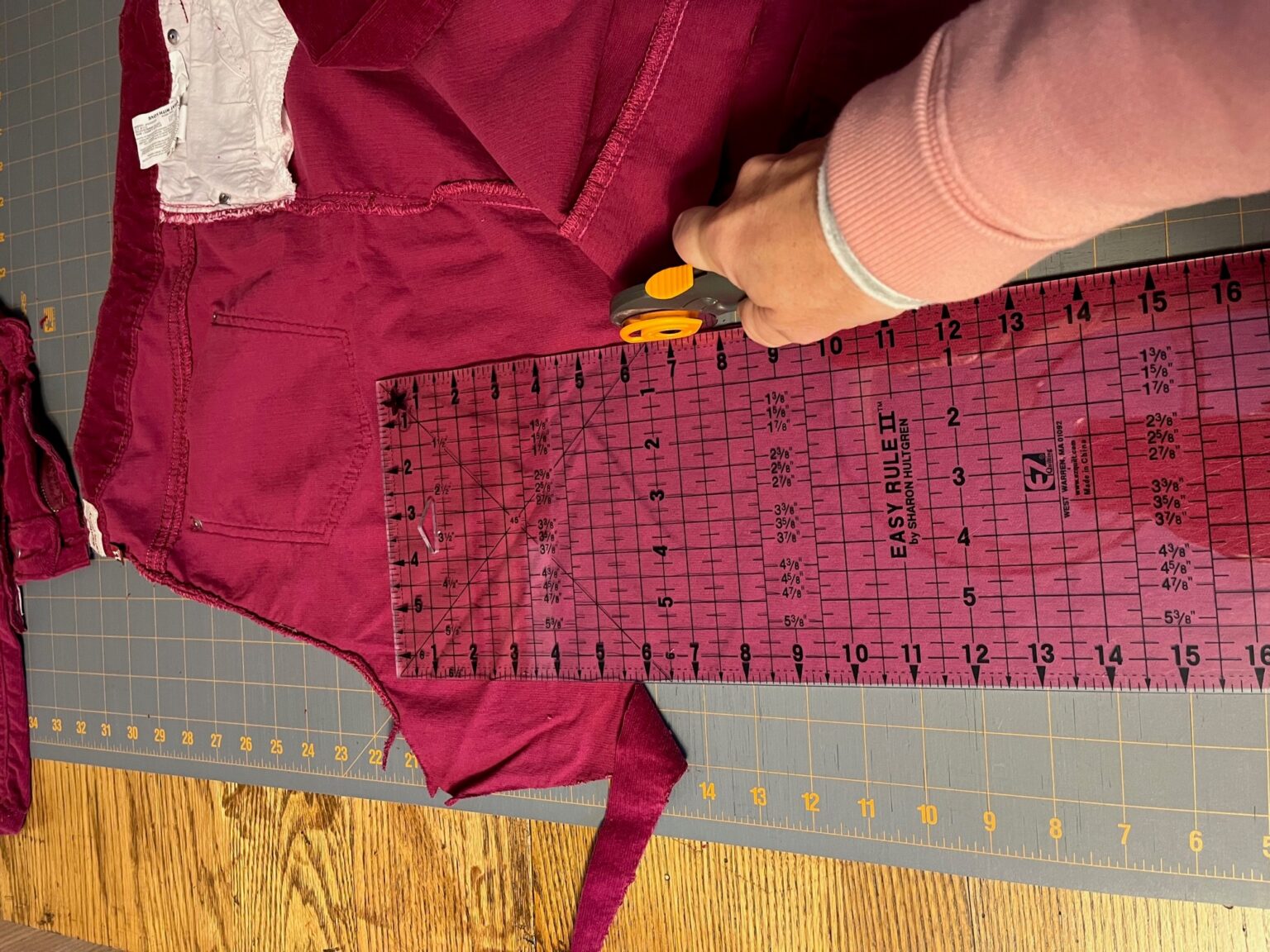 How to Make a Pet Quilt with Upcycled Fabric - lakegirlquilts