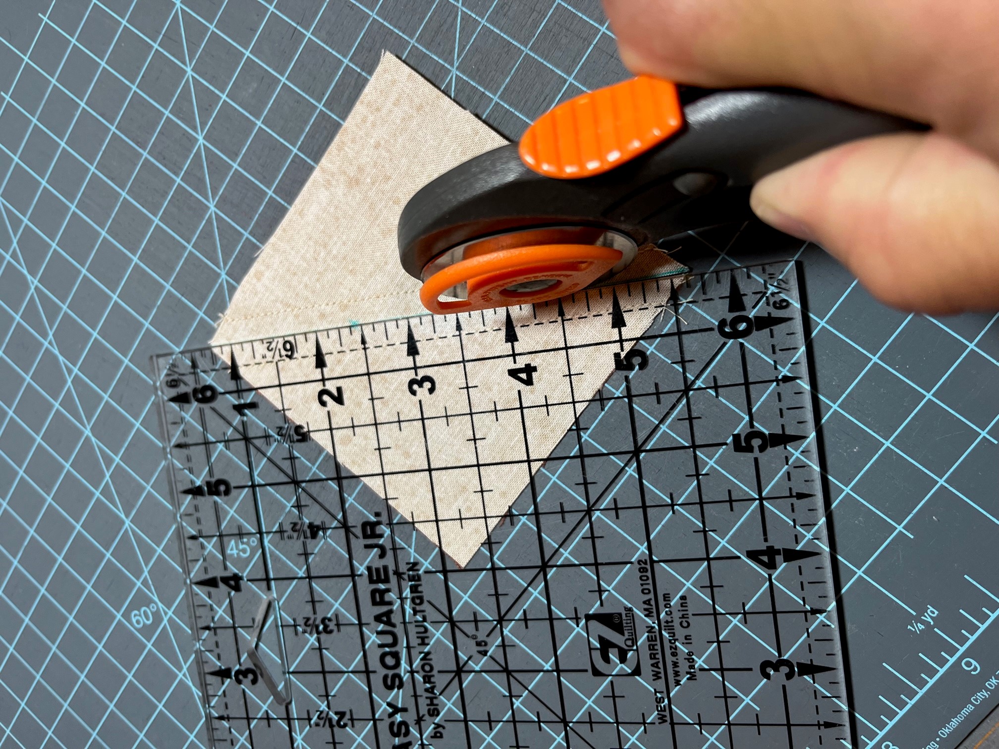 Easy Half Square Triangle Blocks - lakegirlquilts