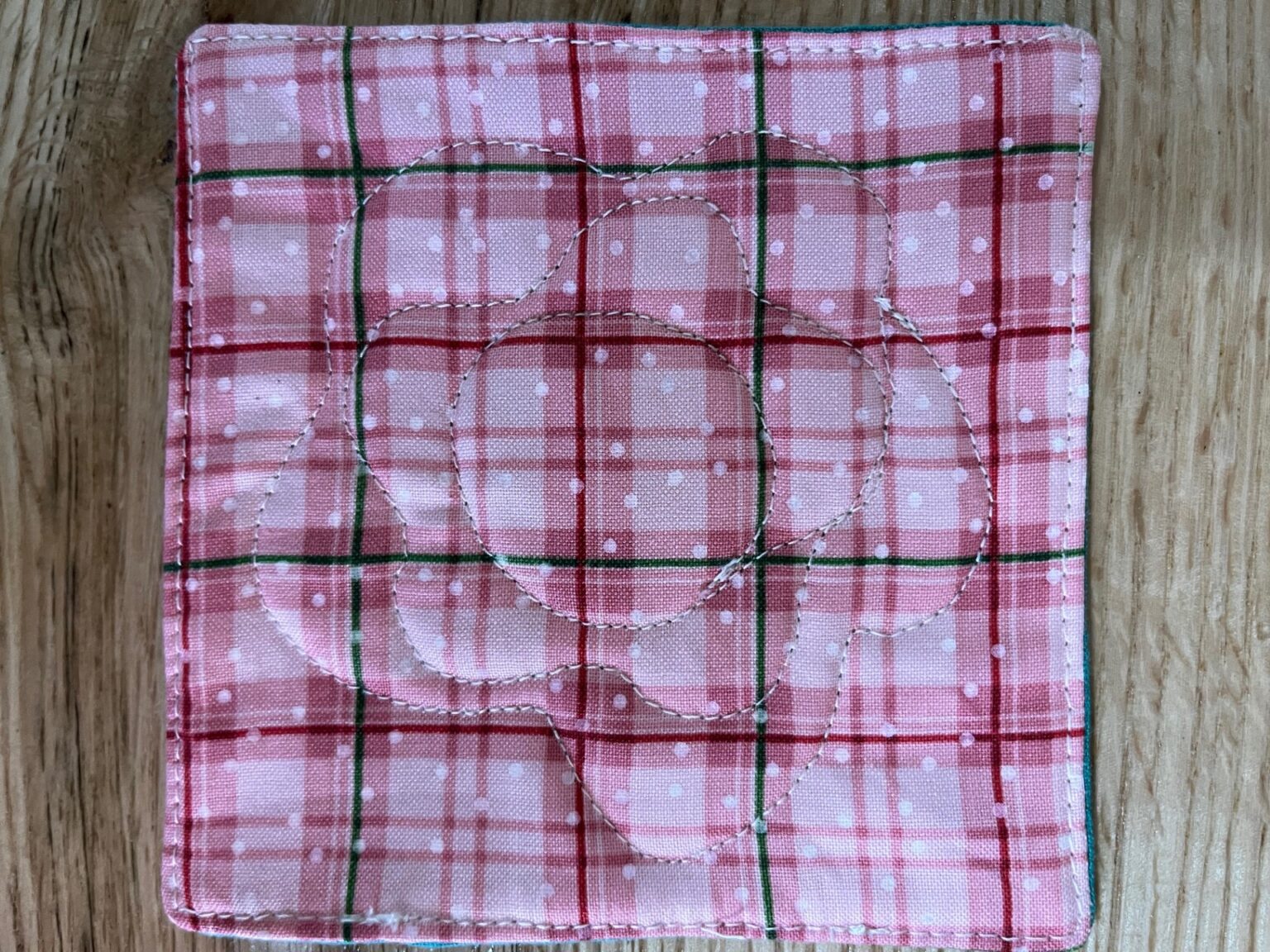 Flower Mug Rug Coaster Pattern - lakegirlquilts