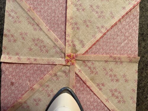 Easy Pinwheel Quilt Block for Beginners - lakegirlquilts