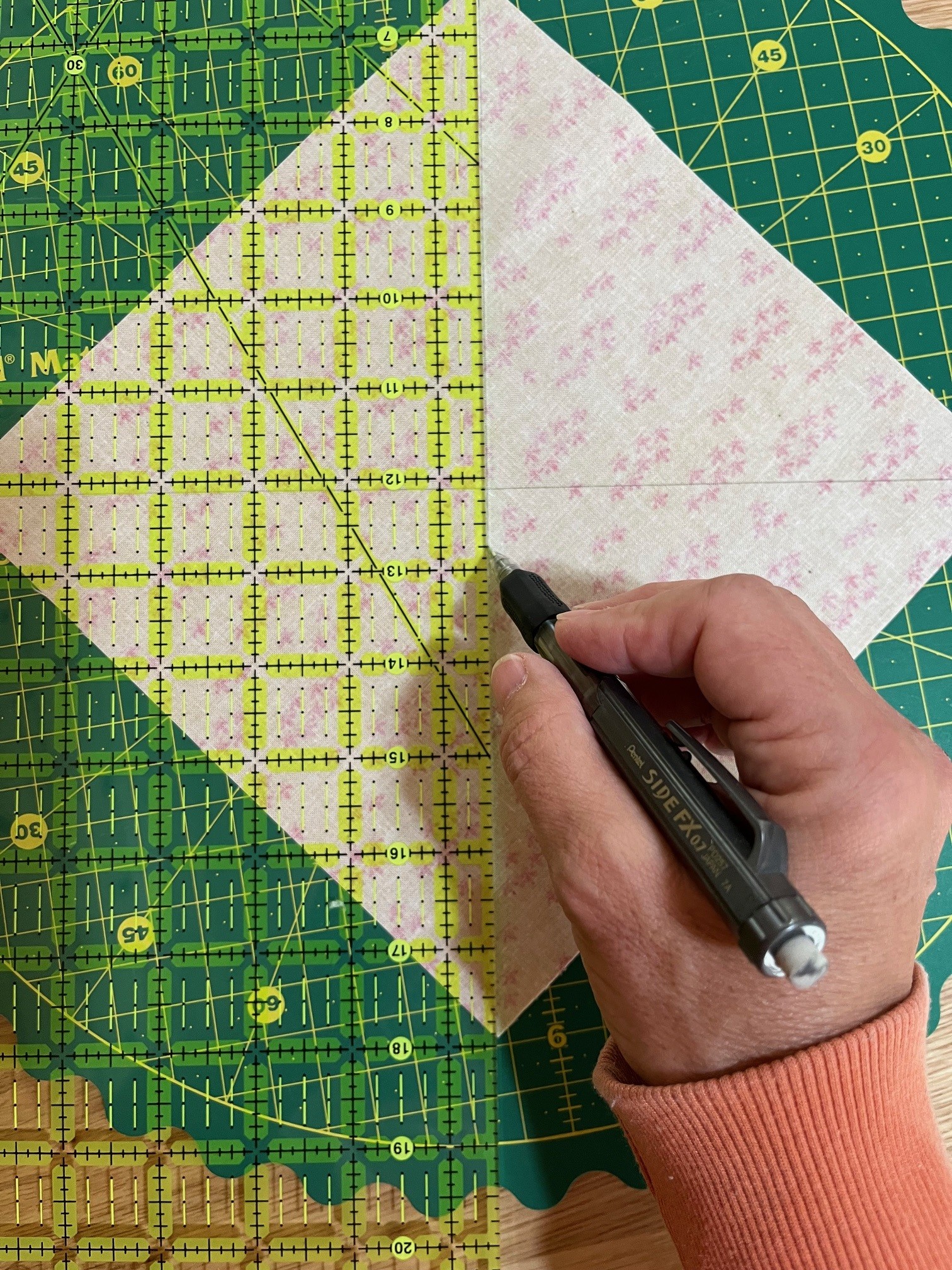 How to Make Easy 8-at-a-Time Half Square Triangles (HSTs) - lakegirlquilts