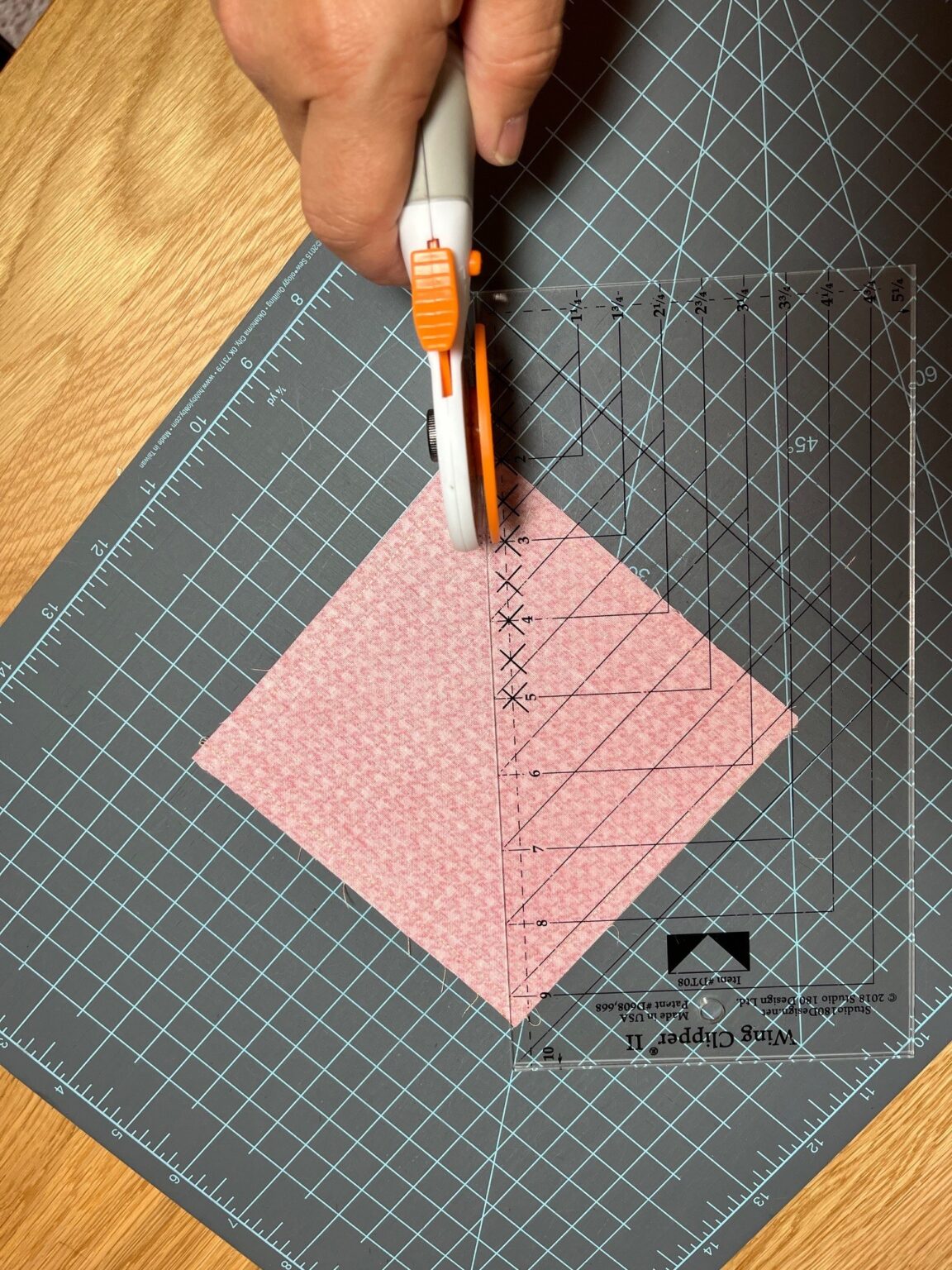 Easy Pinwheel Quilt Block for Beginners - lakegirlquilts
